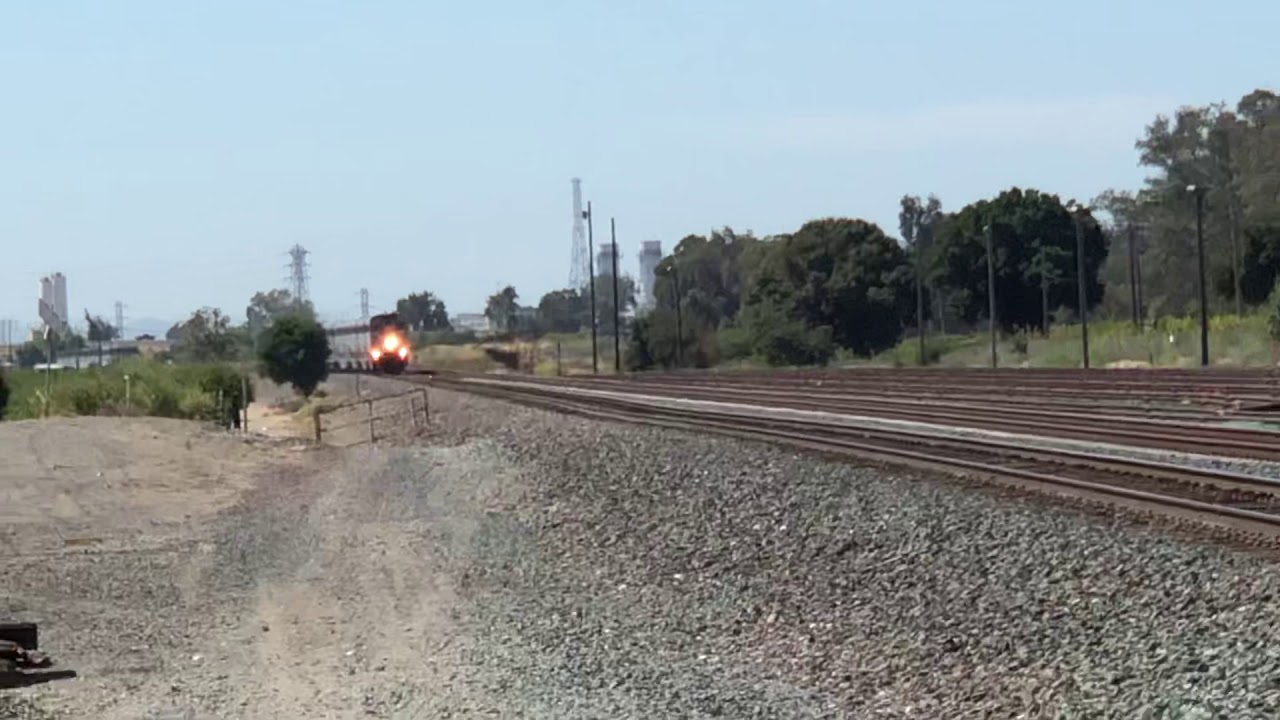 Amtrak 5 Car Bi Level San Joaquin Train 716 To BFD At Oakley Big Break ...