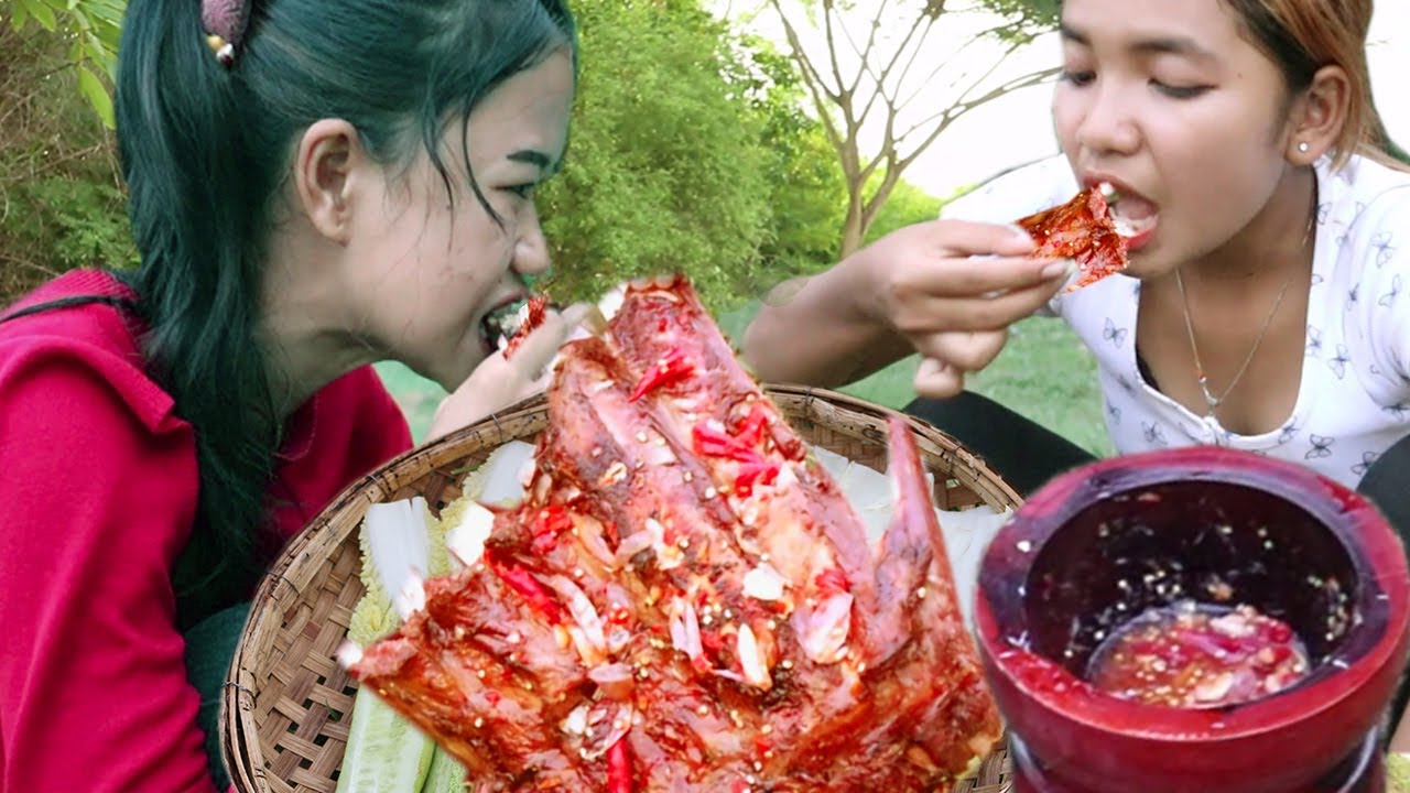 Funny Cooking Cow Ribs Near River And Eating Delicious With Spicy Chili ...