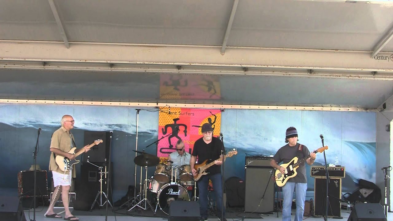 Surfaris "Point Panic" - YouTube