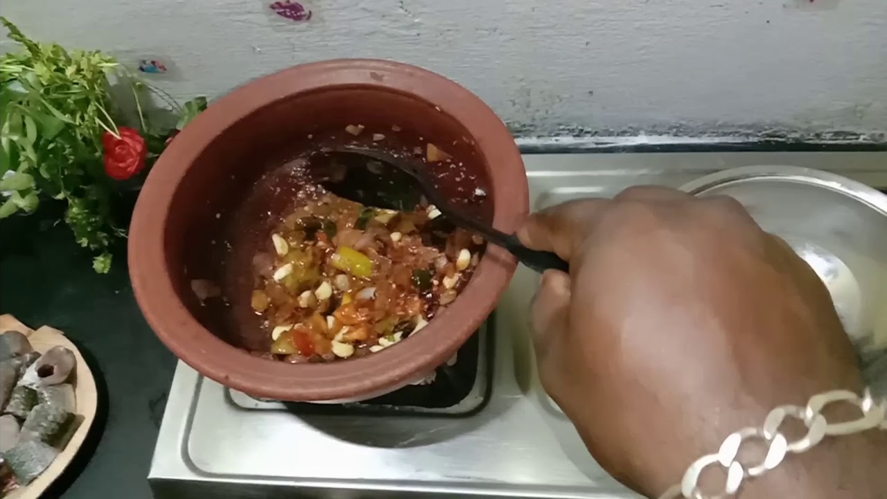 Gramathu man satti fish🐟 kuzhambu🍲 - YouTube