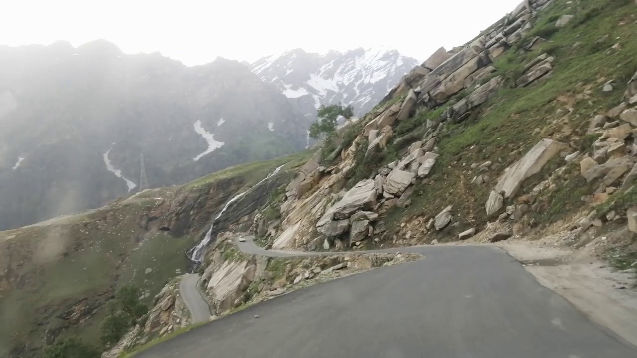 BACK TO GULABA CHECK POINT FROM ROHTANG PASS - YouTube