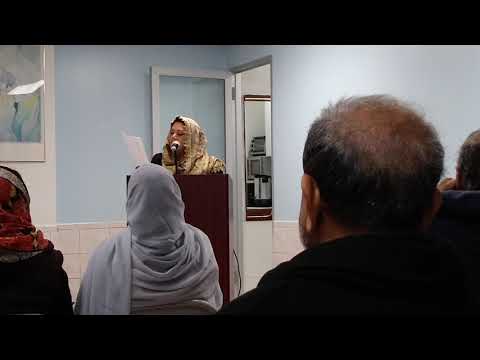 Zareen Yasin Saheba,President Halqa e Ahbab e Zoq,presenting her Kalam at Literary Mehfil