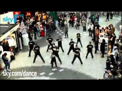 Got To Dance: Amazing Diversity Flash Mob - YouTube