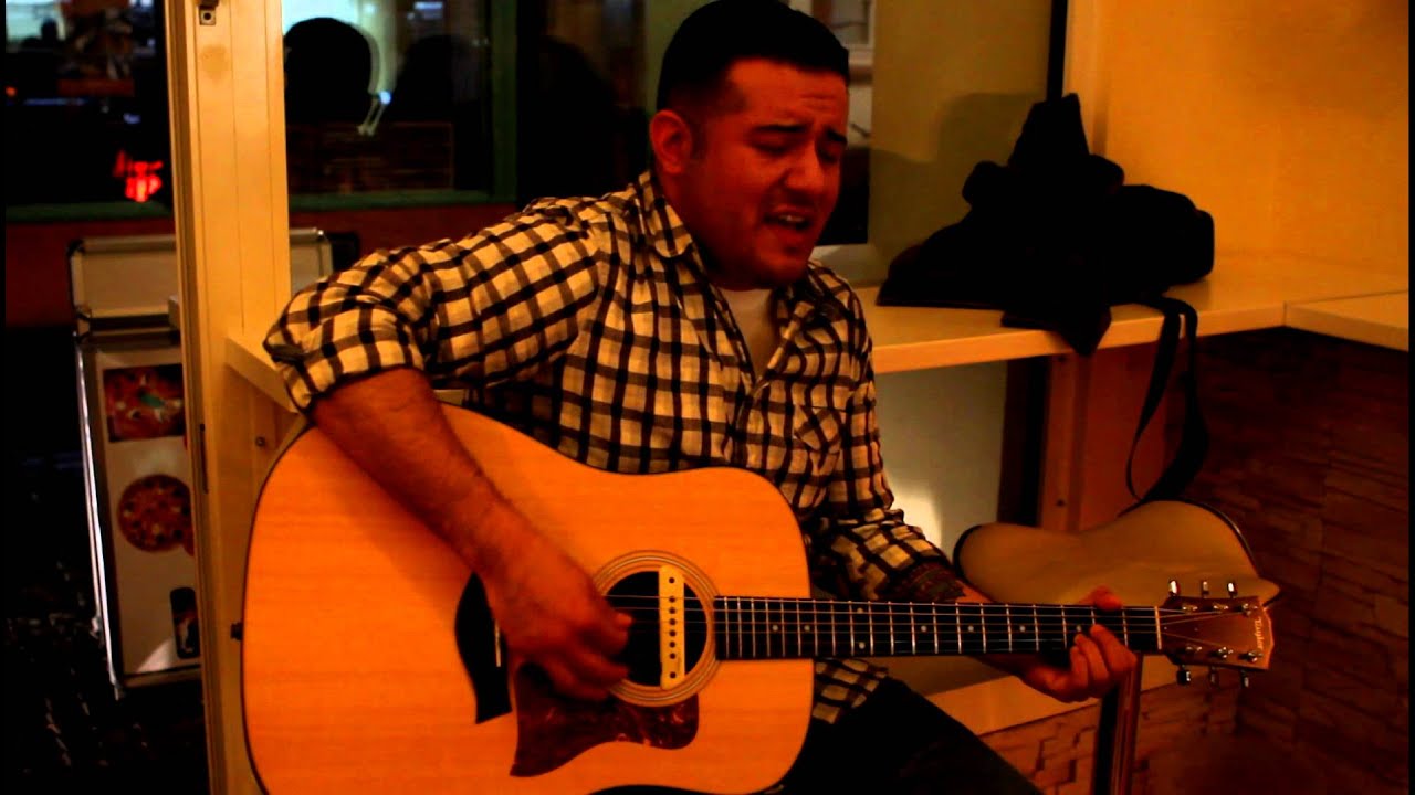 I've Just Seen A Face- Joe Galvan - YouTube