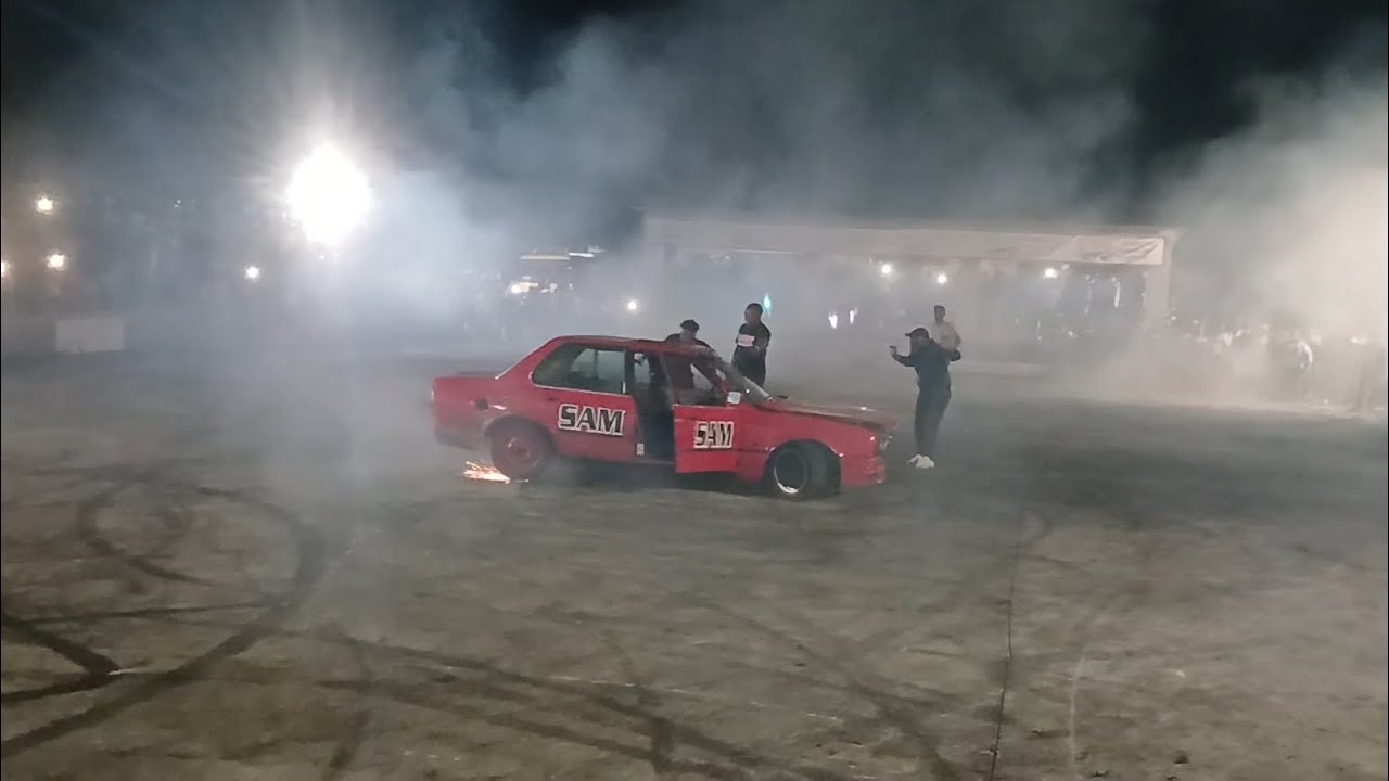 👑SAM SAM spinning at ROVIERA💪too much sauce 🔥🌶 - YouTube