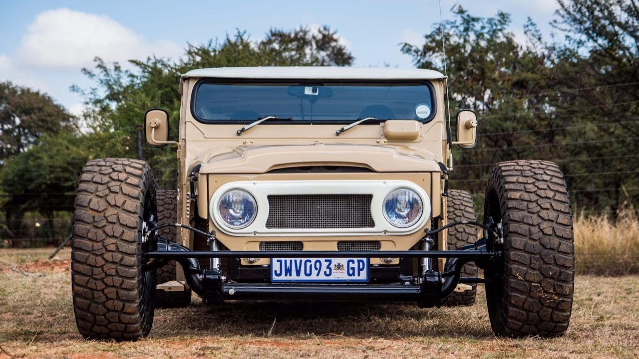 This Custom Toyota FJ40 Land Cruiser Hot Rod Redefines Awesome - YouTube