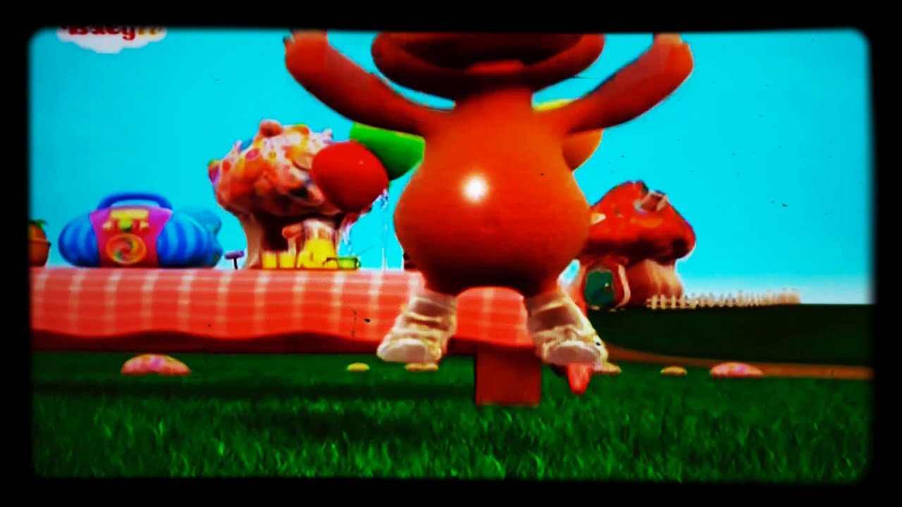 Cuddlies dance - YouTube