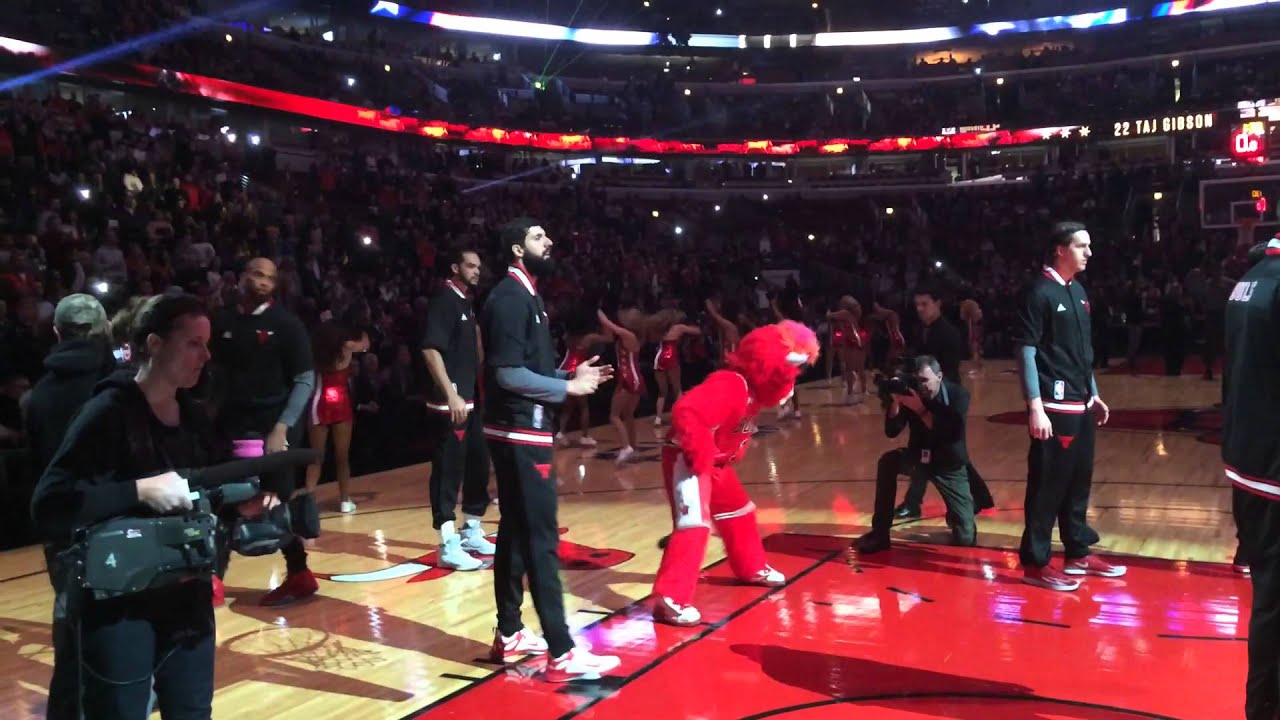 Chicago Bulls Introduction 12-10-15 - YouTube