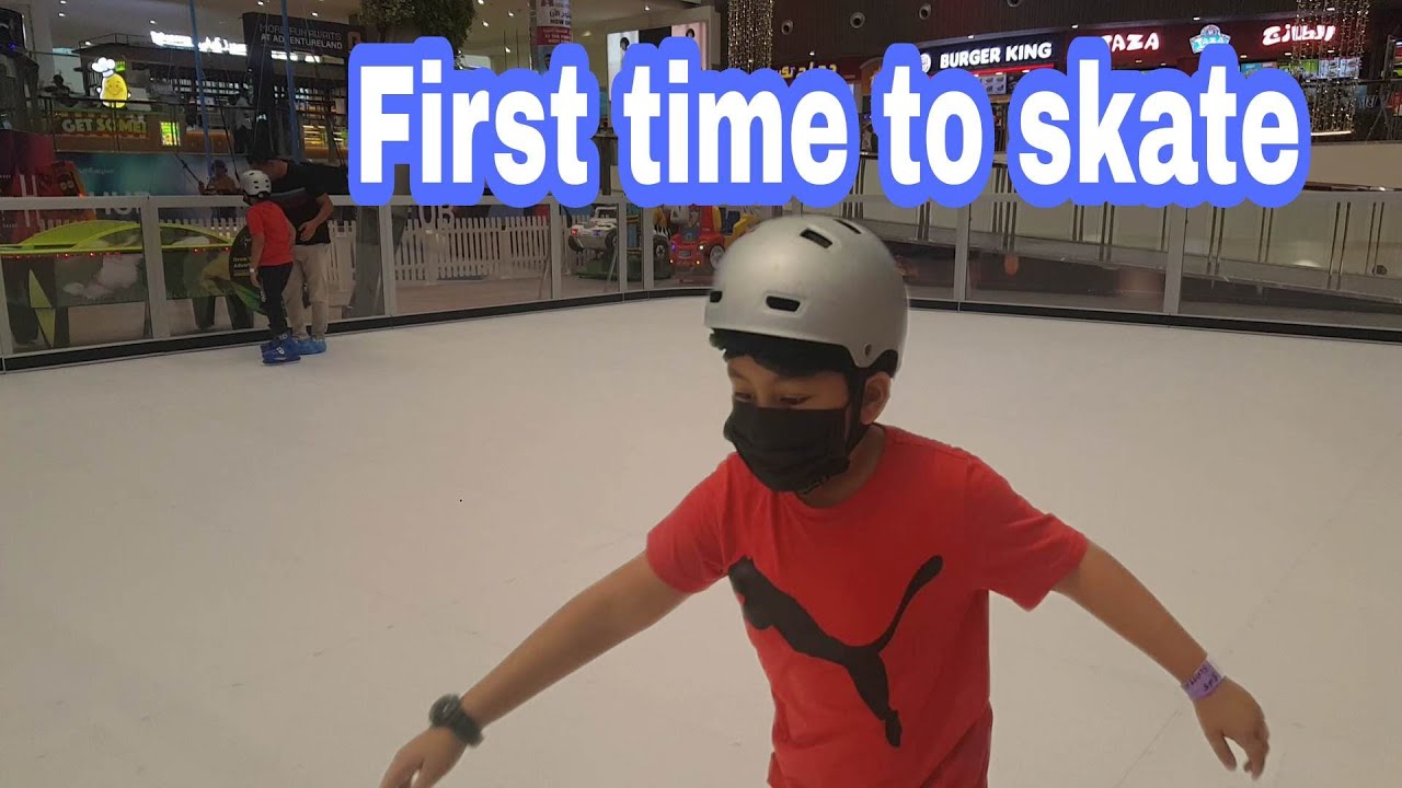 ICE SKATE / SKATING RINK / FIRST TIME - YouTube