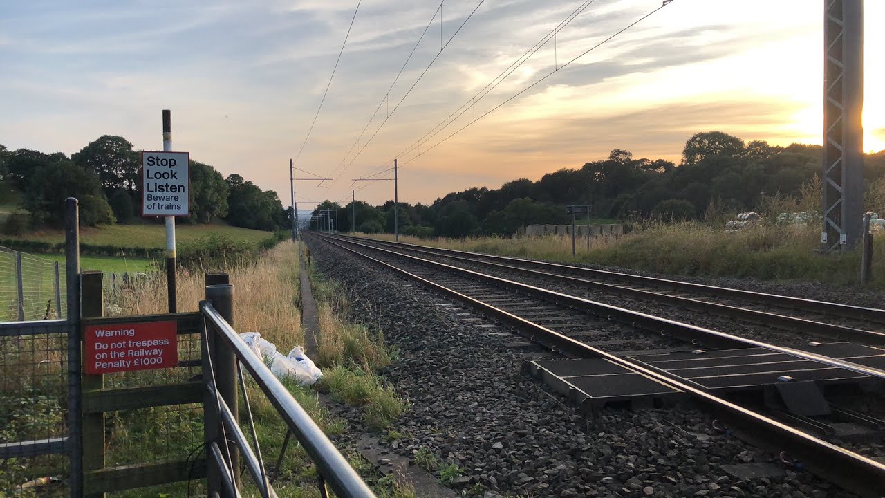 Live at: Vigo Bridge/Burcot Foot Crossing & Bromsgrove Station ...