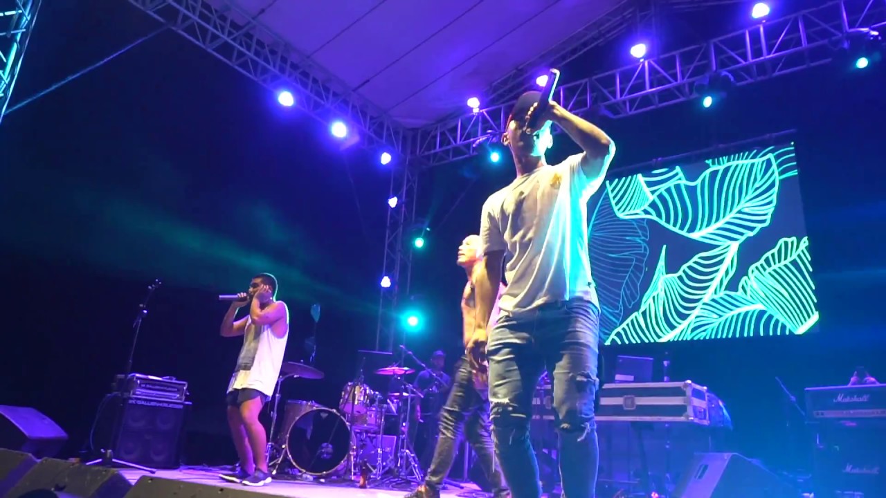 Midnasty - Ilongga (Live at Composchella 2018) - YouTube