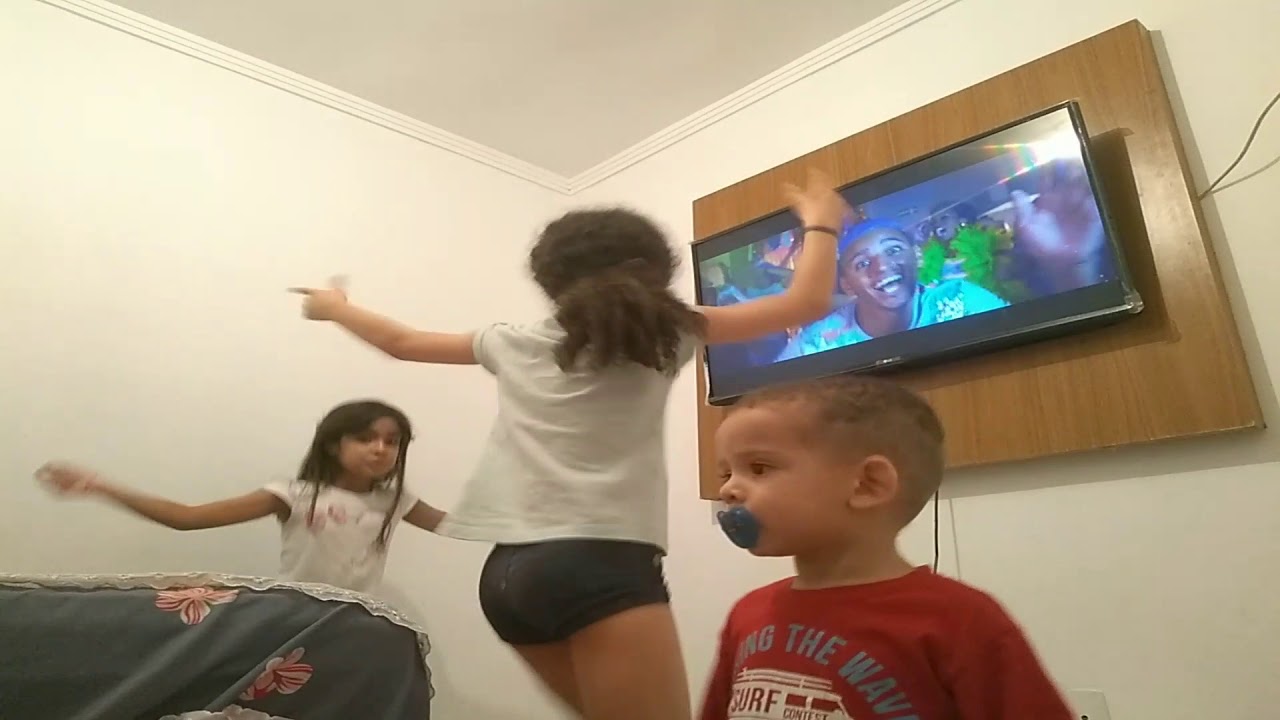 Dançando Com Minha Prima Millena Youtube