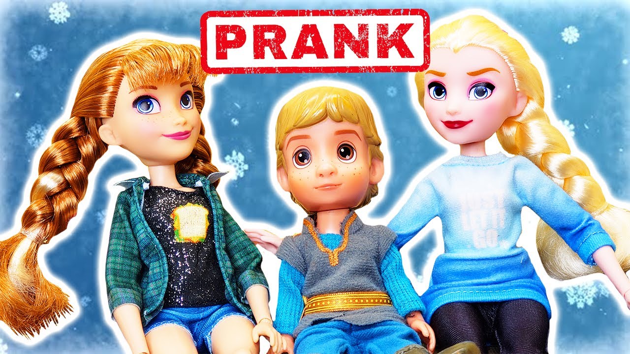 DISNEY PRINCESS PRANKS! - YouTube