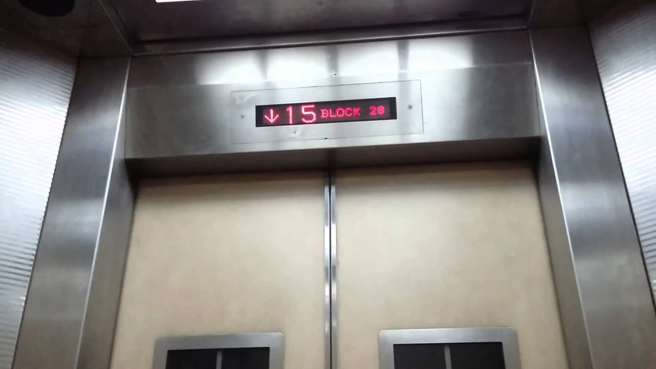Fujitec lift/elevator at blk 28 hoy fatt road - YouTube