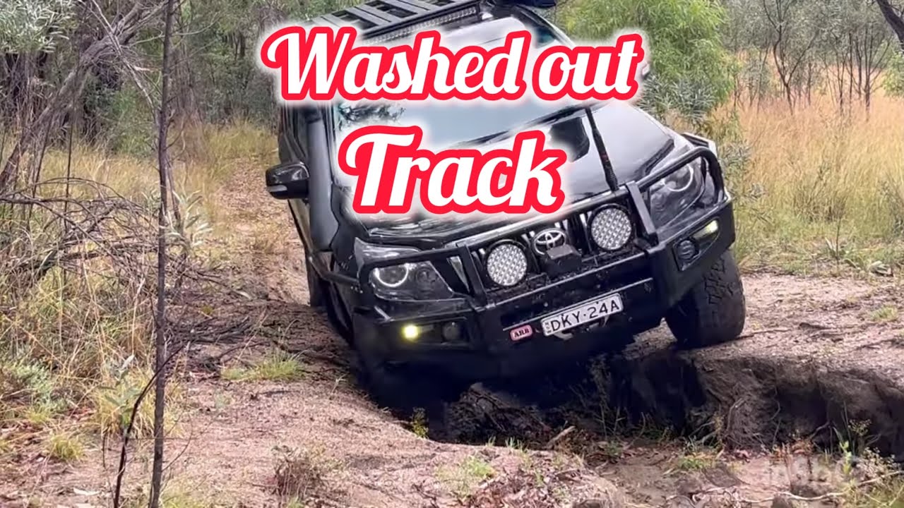 Prado Land Cruiser Washed Out Tracks - YouTube
