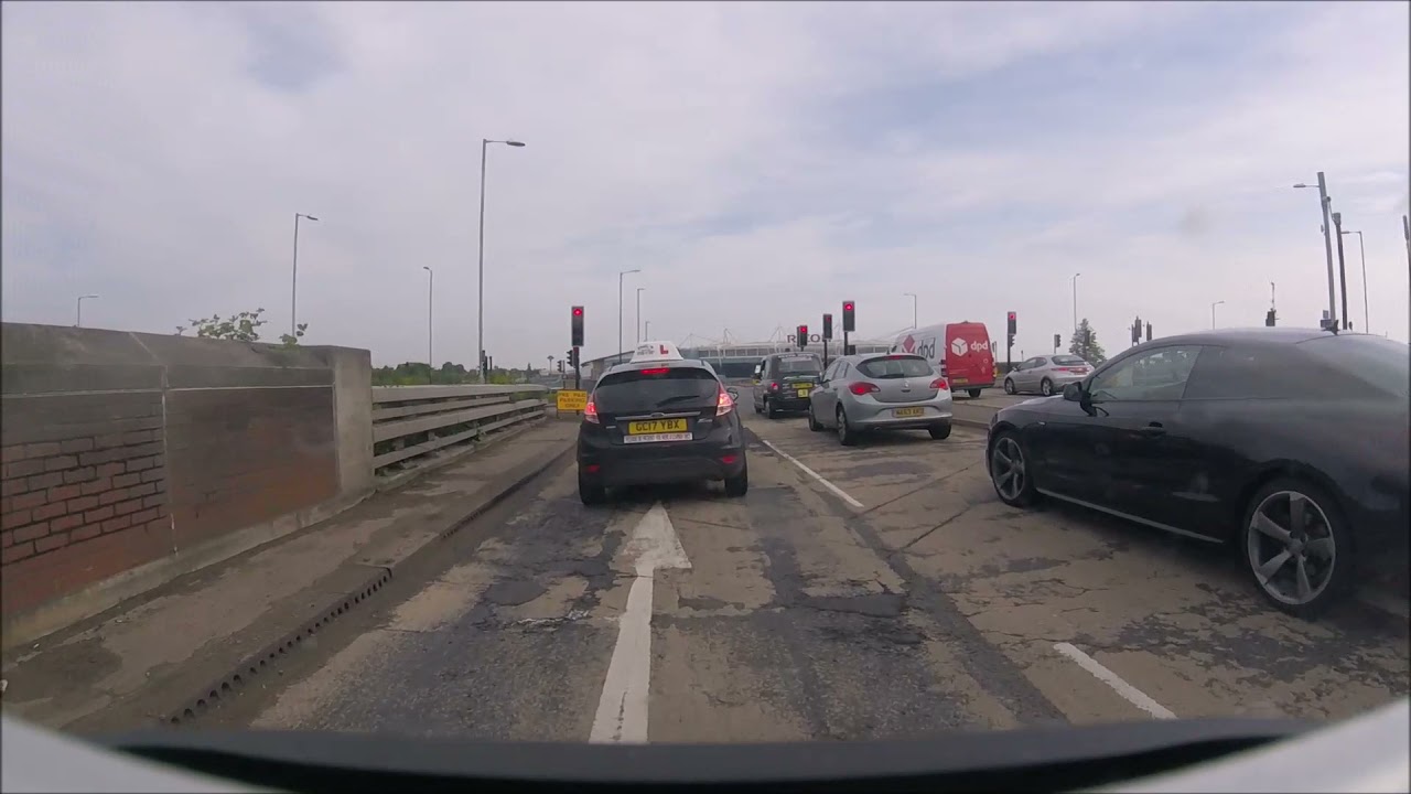 UK railway crossing - Coventry - Jimmy Hill Way (A444) - #16 - YouTube