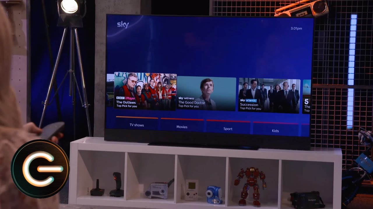 Sky Glass Unboxing | The Gadget Show - YouTube