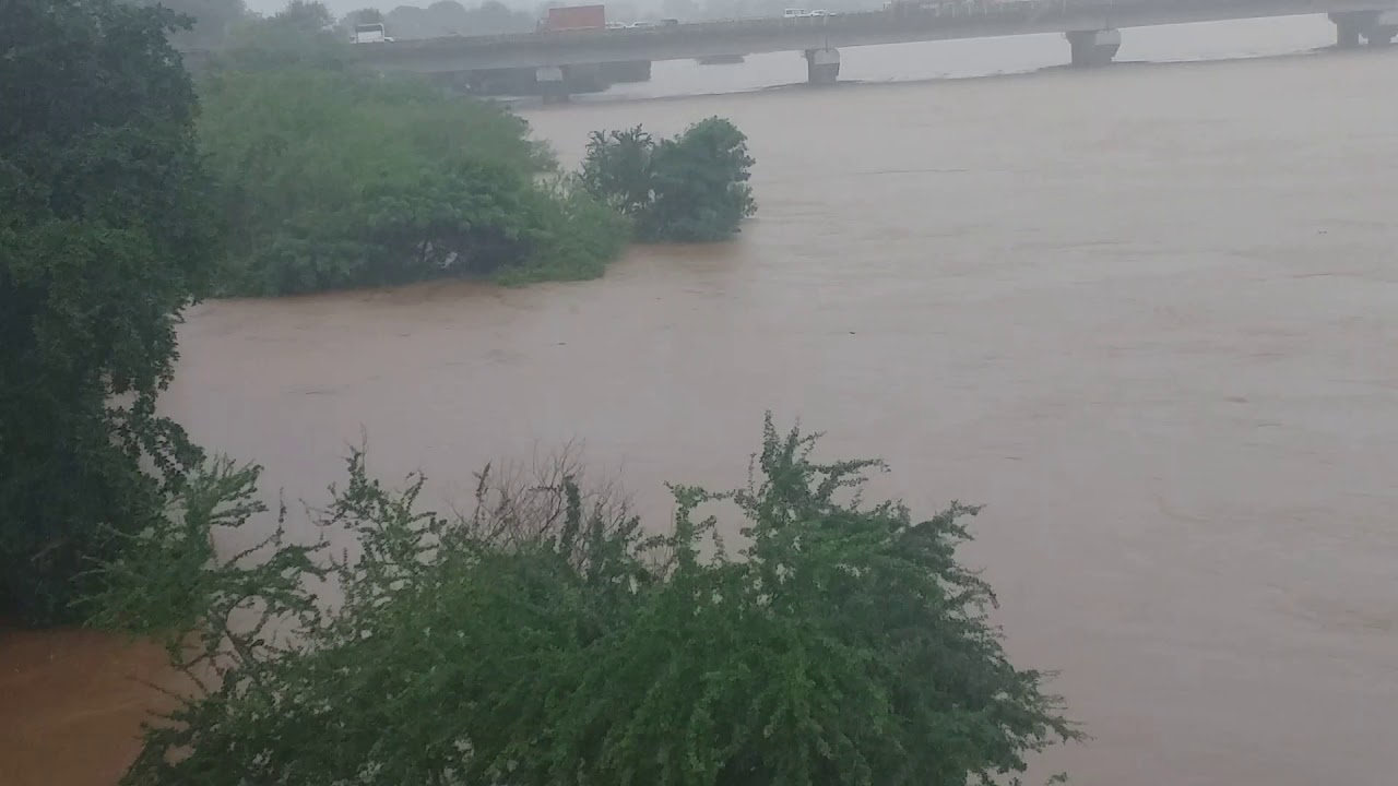 Karad flood - YouTube