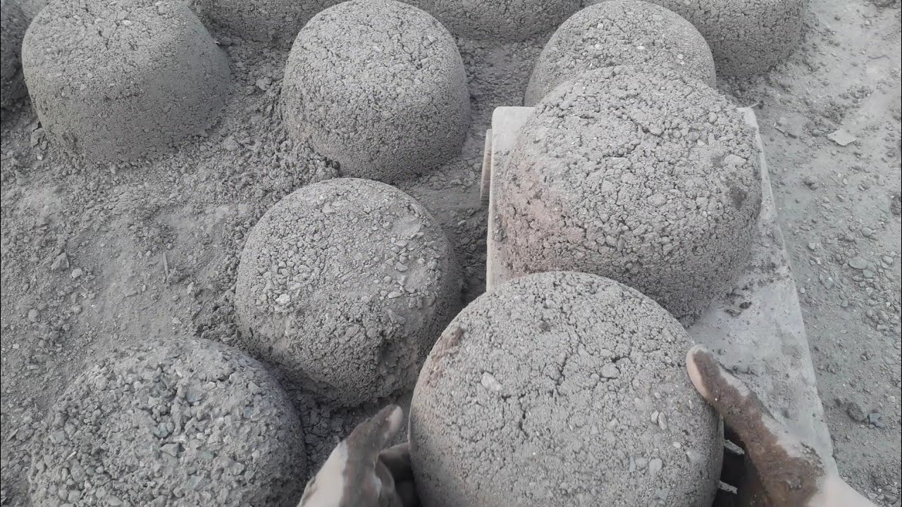 New💣Gritty sand bowl's dry floor crumbling over phatii ️+water blue pot ...