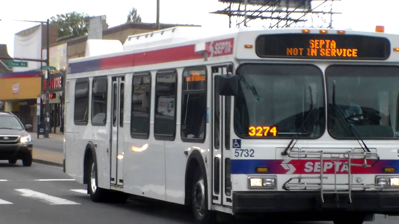 SEPTA BUS: NEW FLYER D40LF 5732 - YouTube
