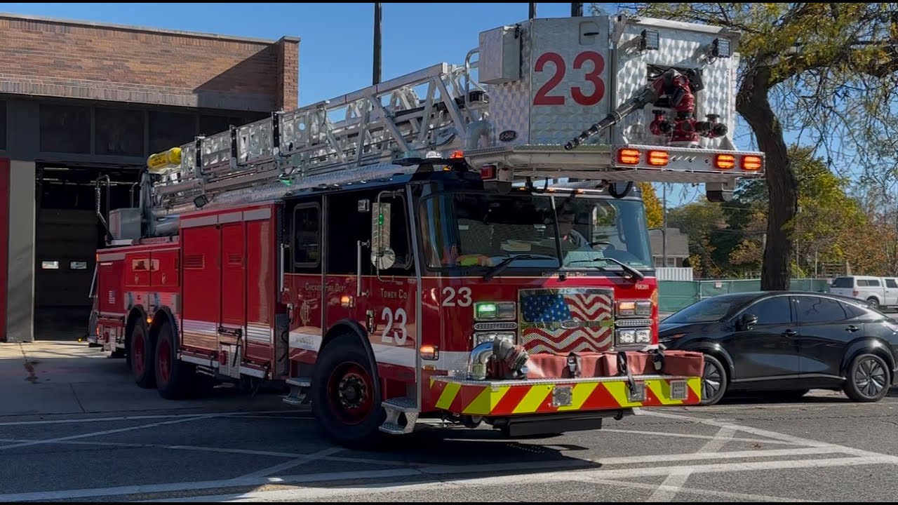 Chicago Fire Dept Tower Ladder 23 & Ambulance 47 Responding - YouTube