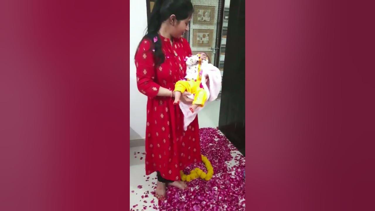 Baby welcome at Nani home | Welcome to Nani's home | Bache ka Nani ke ghar par hua swagat - YouTube