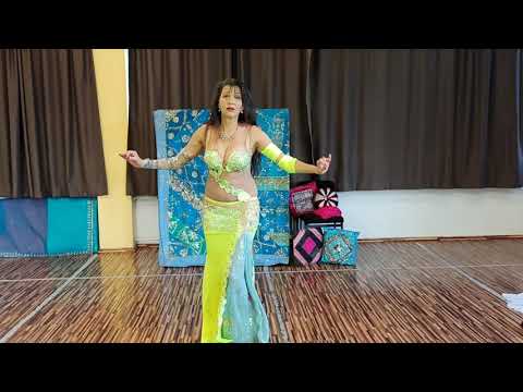Eva Stehli Attia - إيفا  soft and emotional Lyrical Bellydance + drum solo + Khaleegy