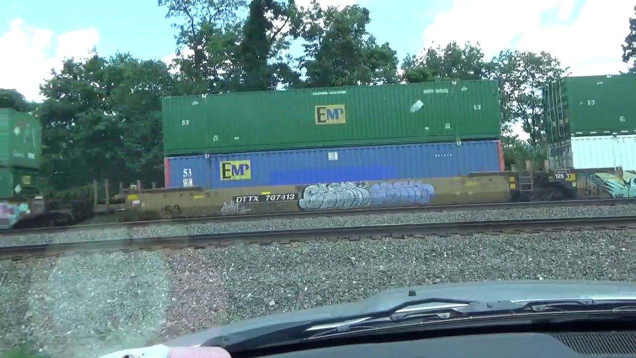#9914 NS ?? Intermodal train - YouTube