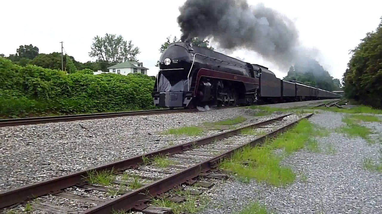 Norfolk & Western J611 steam engine excursion Roanoke to Lynchburg, VA ...