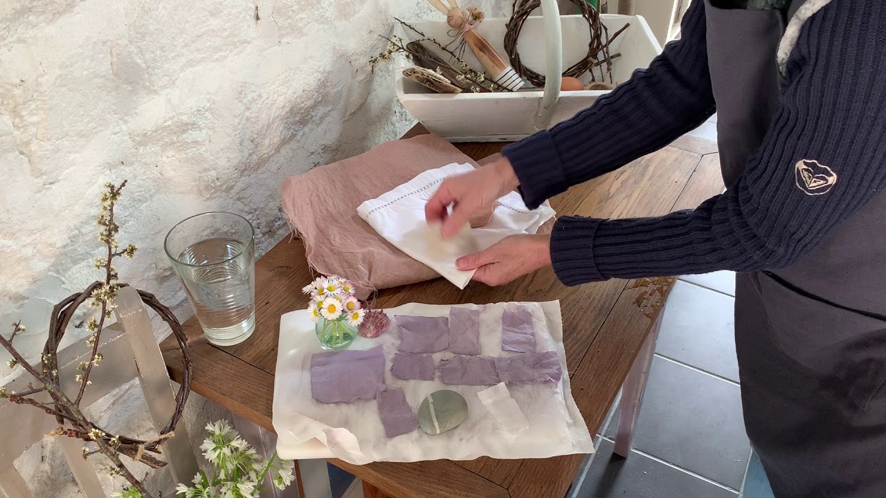 eco-dyeing fabric with natural plant dyes - YouTube