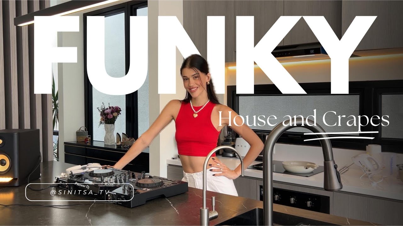 Funky house and Crepes by SINITSA - YouTube