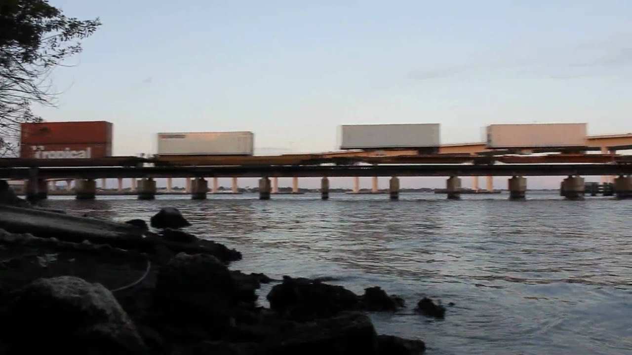 FEC Engine 511 15 January 2010 - YouTube