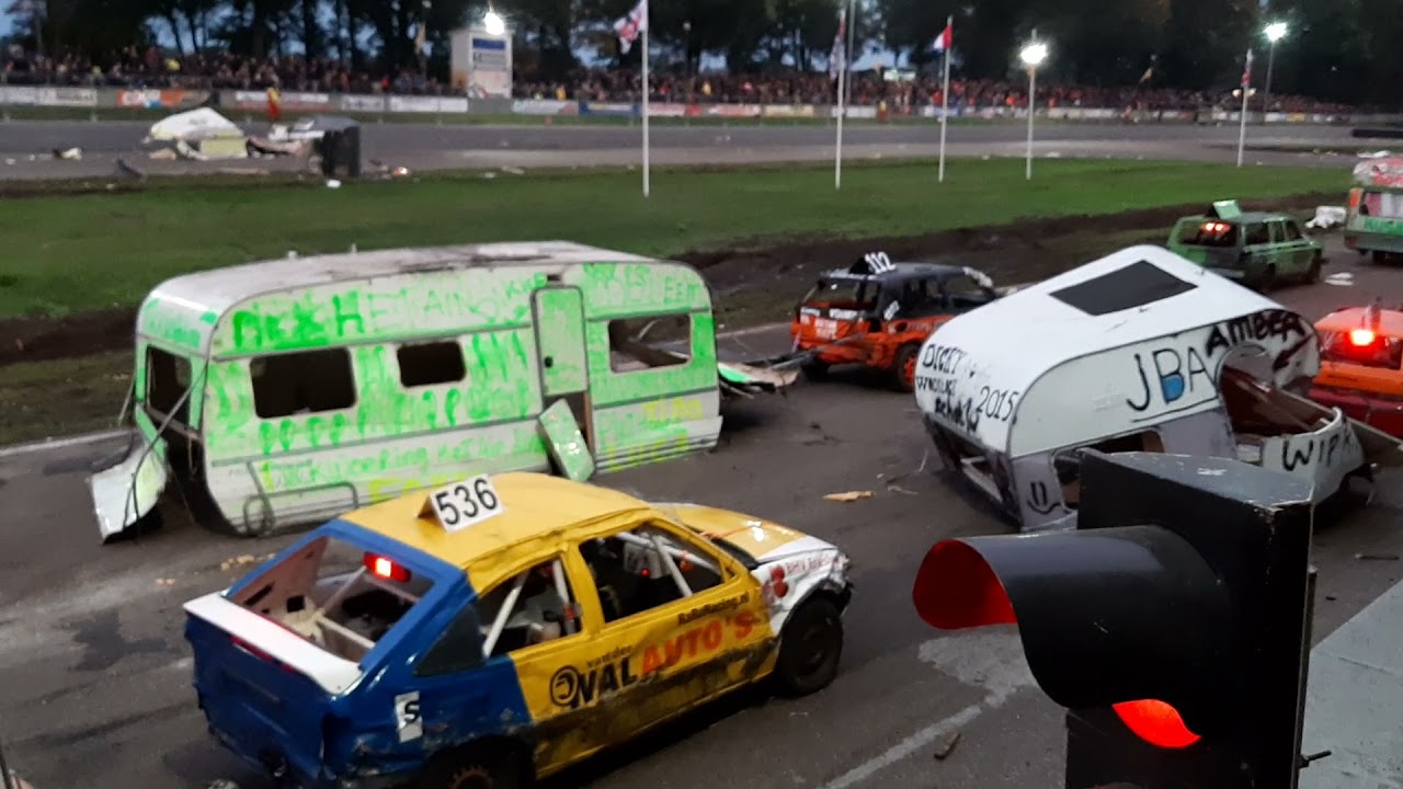 Oval Racing Ter Apel - Caravan Race - Crossdag 2021 - YouTube