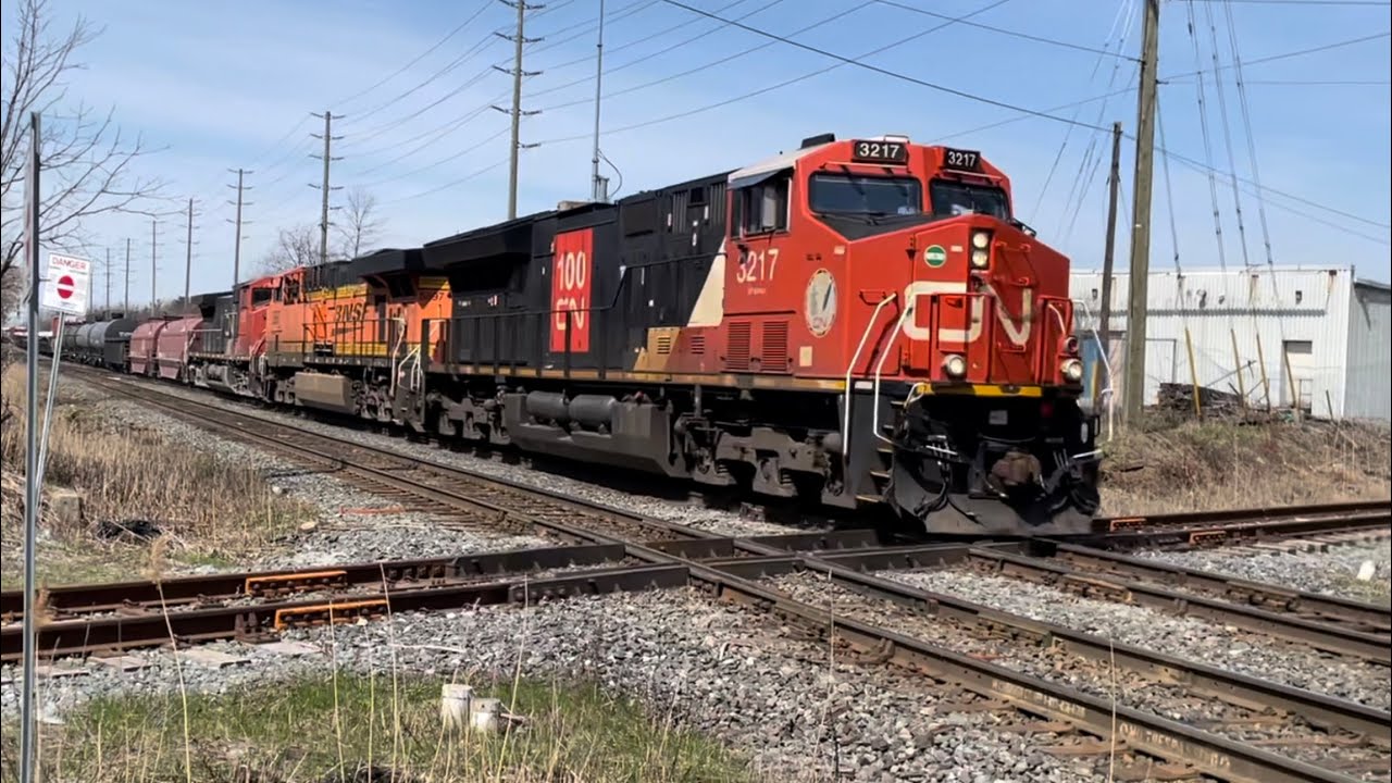 Railfanning Downtown Brampton & showcasing the Abandoned OBRY Line on ...