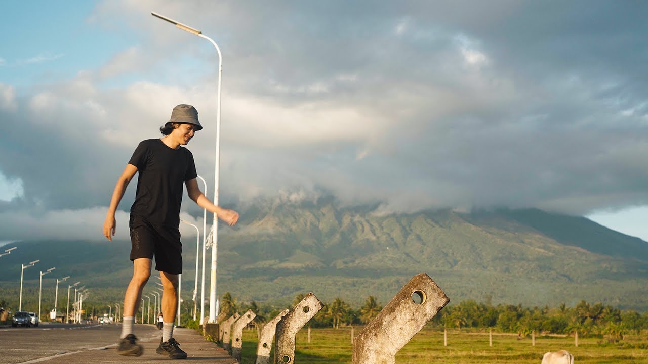 Albay Adventure: Finding the Ultimate Banana Cake Recipe - YouTube