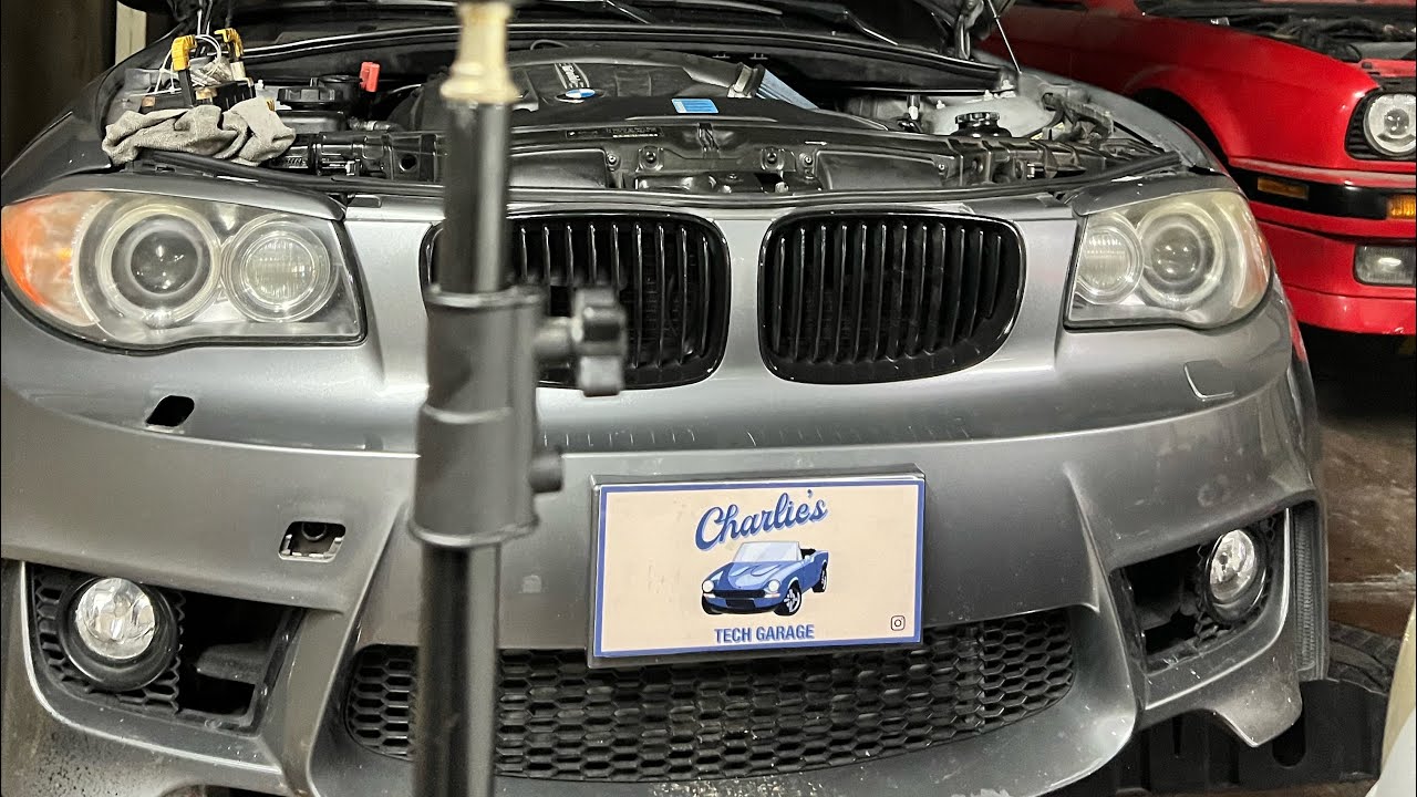 Mantenimiento de un BMW 135i motor n55 - YouTube