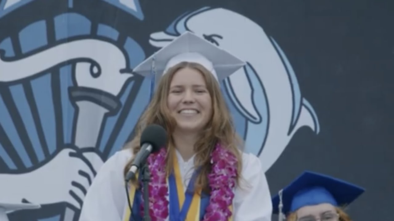 A Beautiful Ordinary - Sophie Andersen's DHHS 2023 Commencement Speech - YouTube