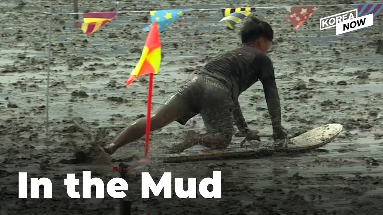 Korean Tidal Flats Mud Board Race 2022 - YouTube