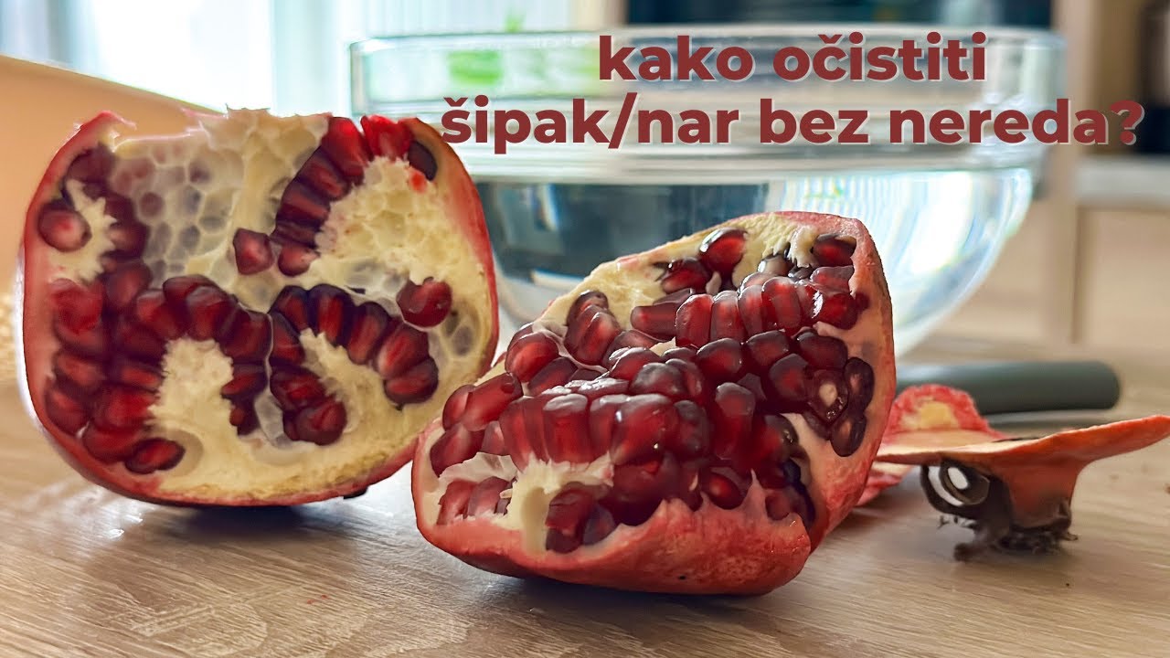 KAKO OČISTITI ŠIPAK/NAR BEZ NEREDA U KUHINJI - YouTube
