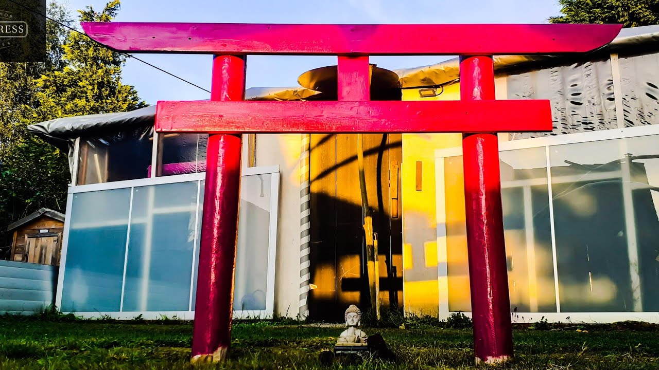 How to make a japanese Torii Gate for your garden decoration - Mini ...
