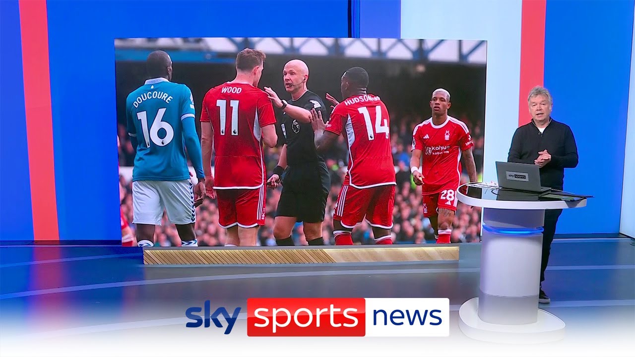Howard Webb admits Nott'm Forest should have been awarded penalty ...