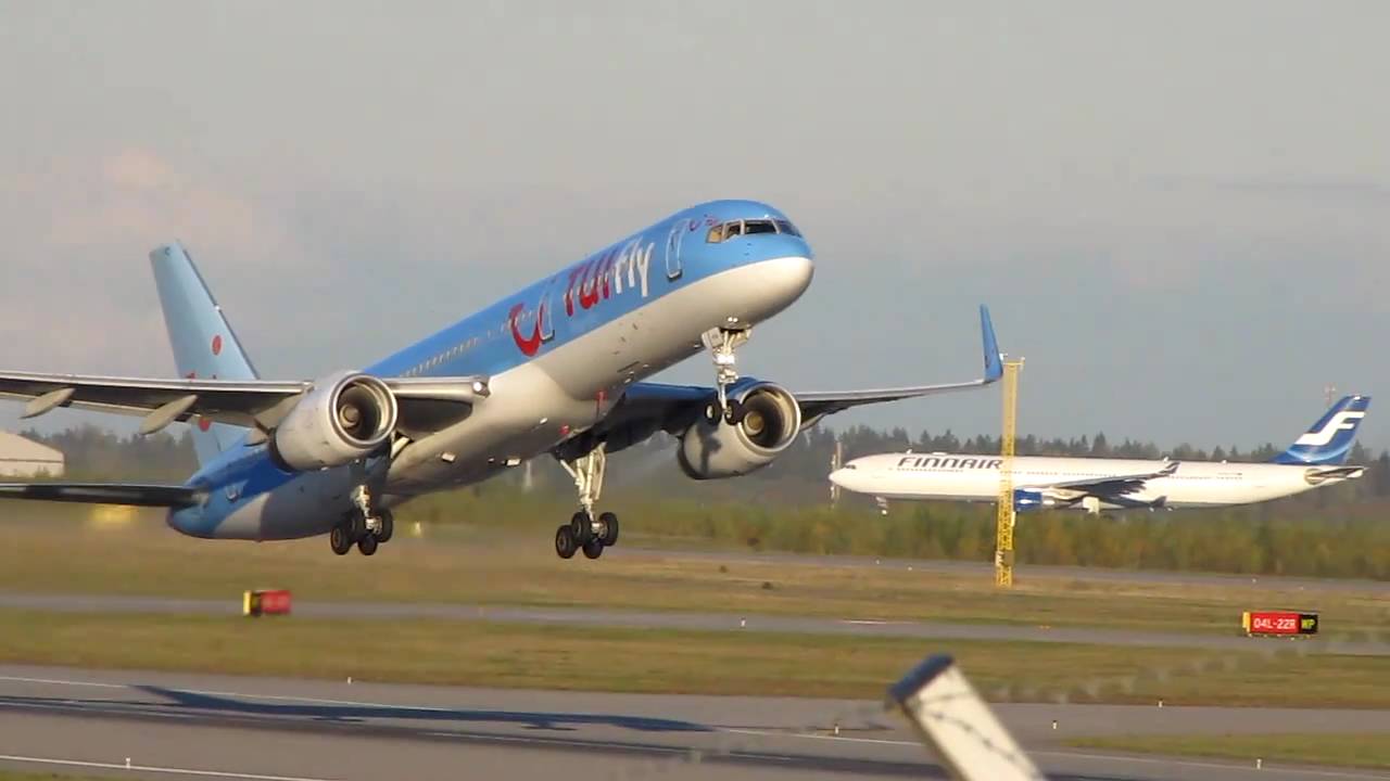 TUIfly Nordic Boeing 757-28A Takeoff Roll, Liftoff and Initial Climb at ...