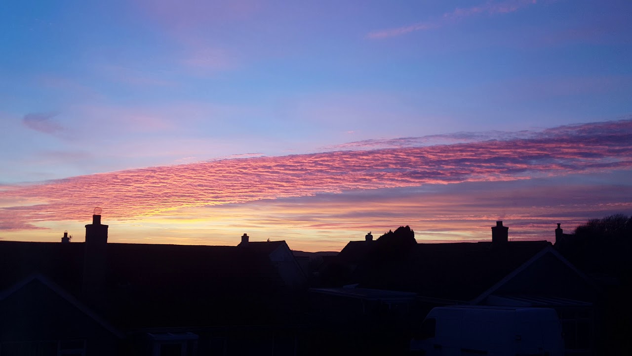 SUNSET 17 May 2020 | ISLE OF MAN 🇮🇲 tEAvEE 🎥 4K - YouTube