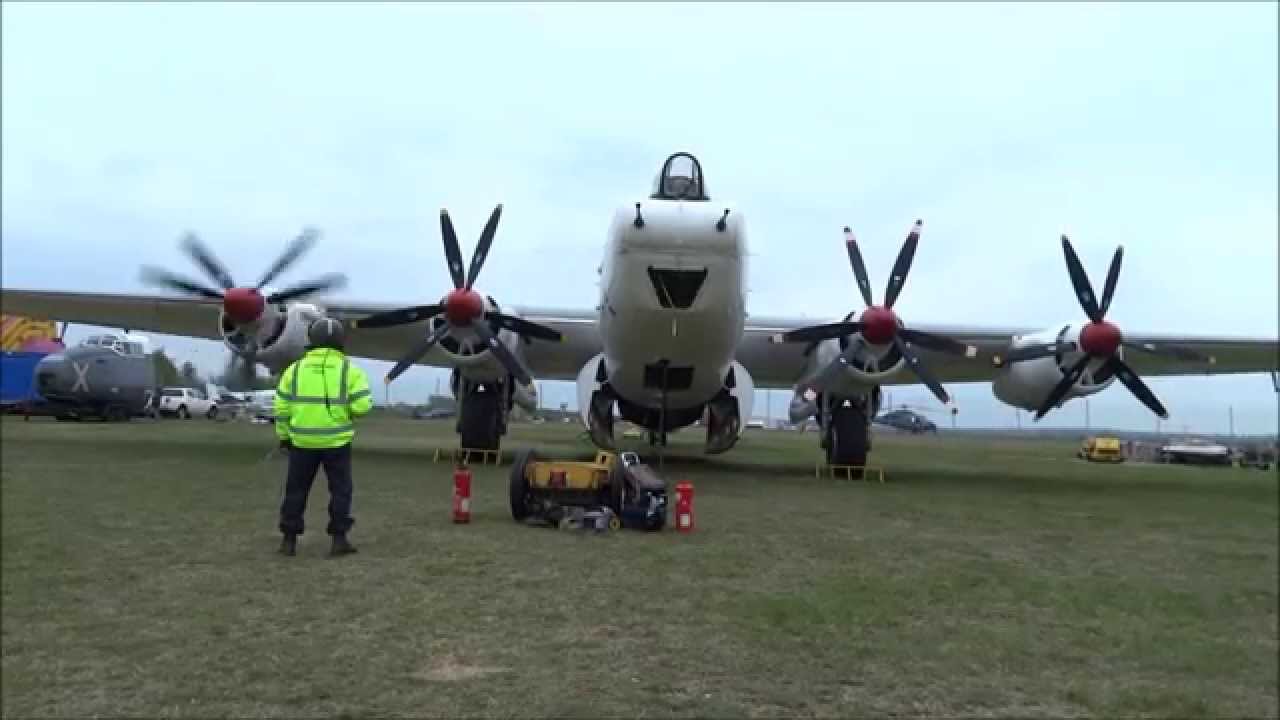 Avro Shackleton MR.2 WR963 engine run at Classic air force Coventry ...