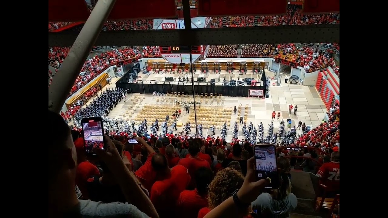 The Ohio State University Marching Band Entering Skull Session, 9/3/22 ...