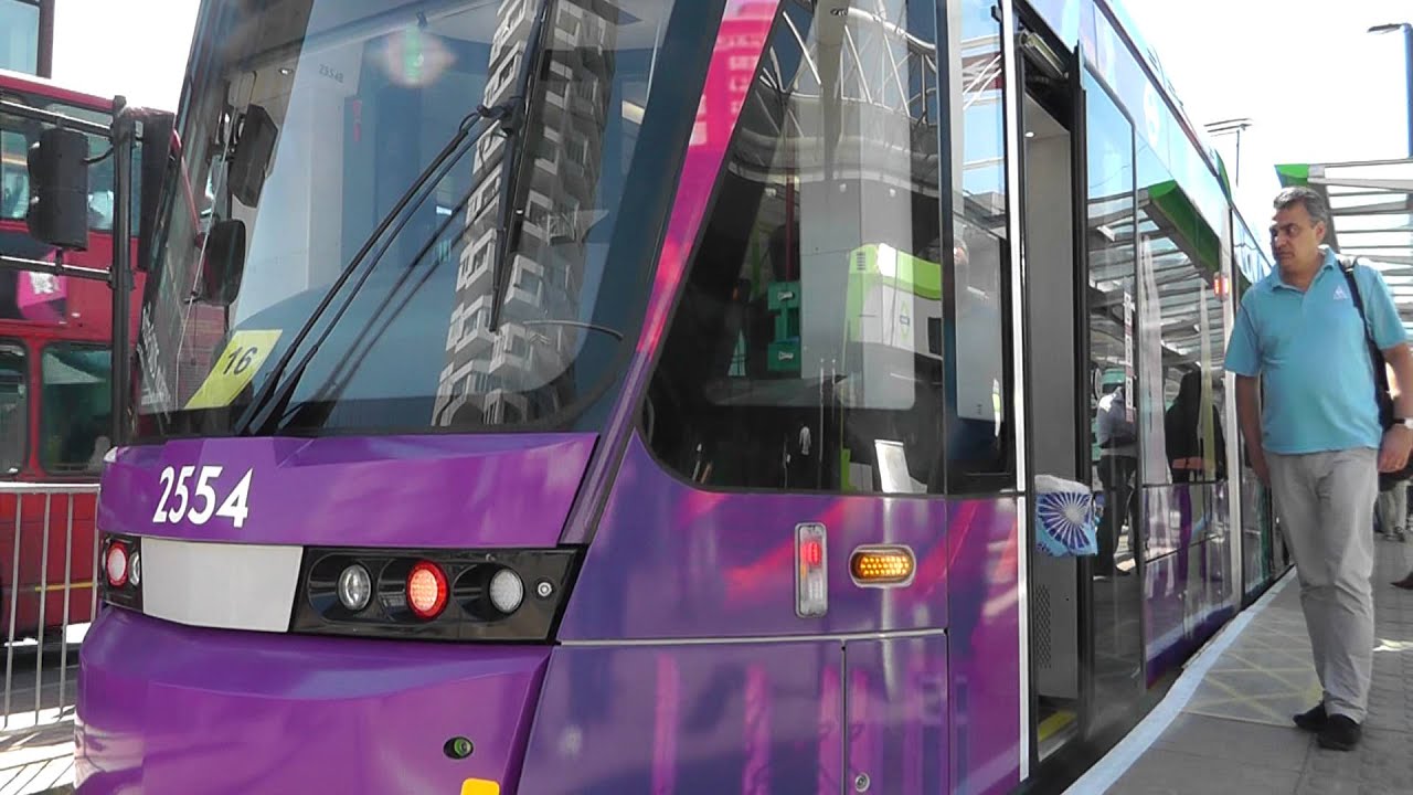 Tramlink Trams at East Croydon and Wimbledon 24th July 2012.m2ts - YouTube