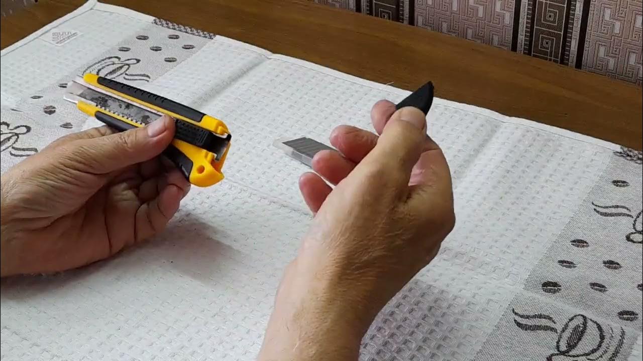 Замена лезвия в канцелярском и подобных ножах. - YouTube