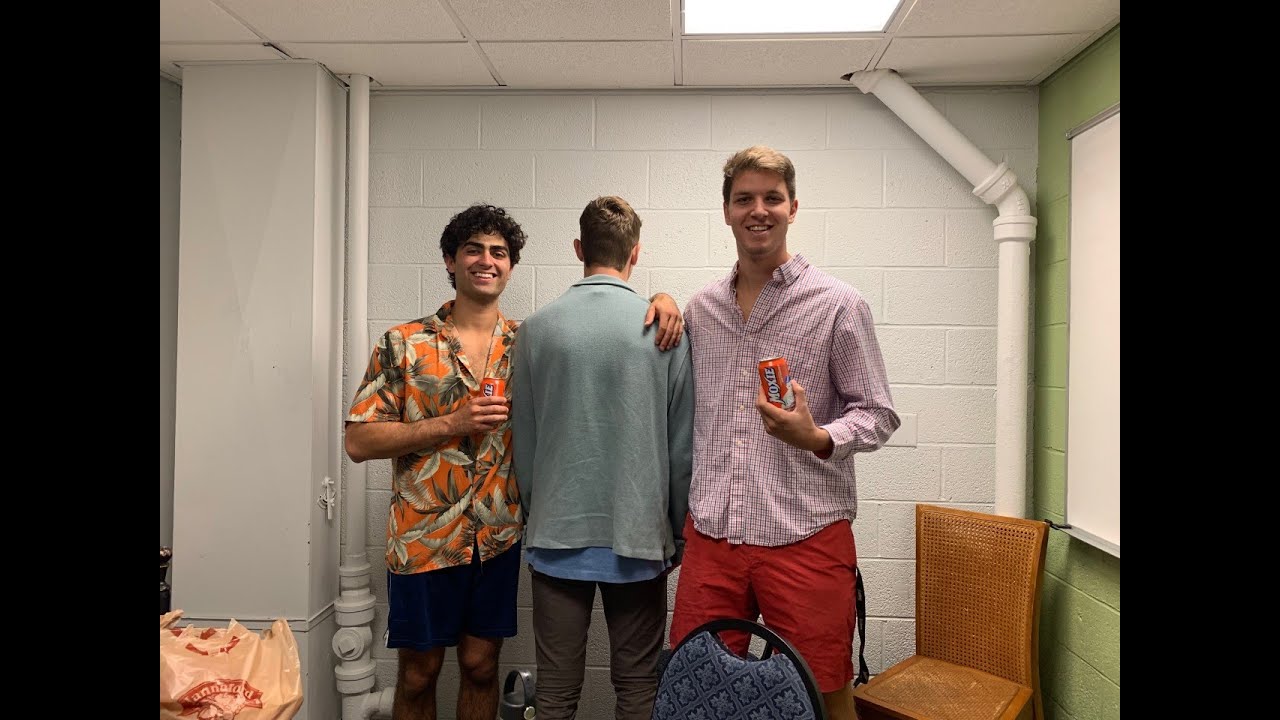 THREE FRIENDS MAKE A FAKE ROCK BAND AND LOOK FOR A MANAGER - YouTube