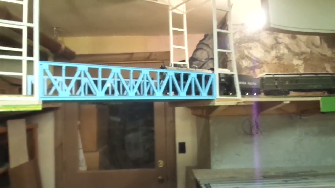 G scale bridge - YouTube