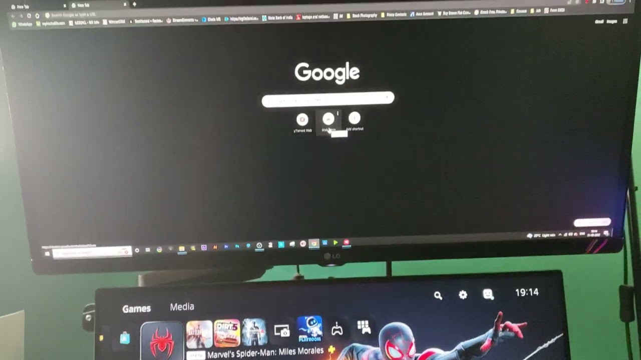 Stacked Dual Monitor Setup for PS5 & PC Gaming & Streaming - YouTube